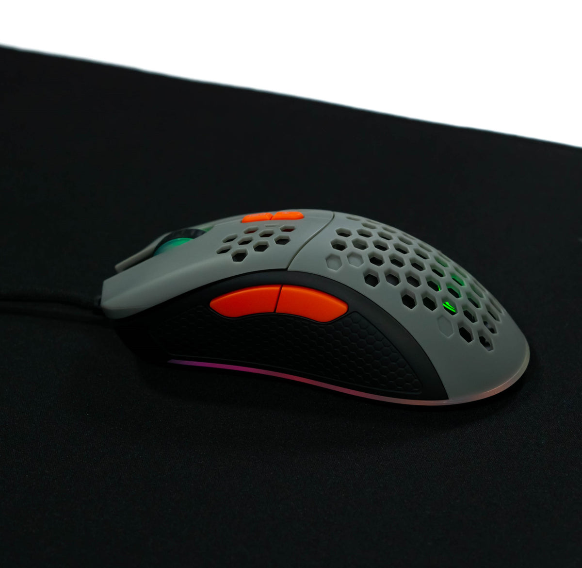 VENO | E - Ultralight Gaming Mouse – Dornfinger